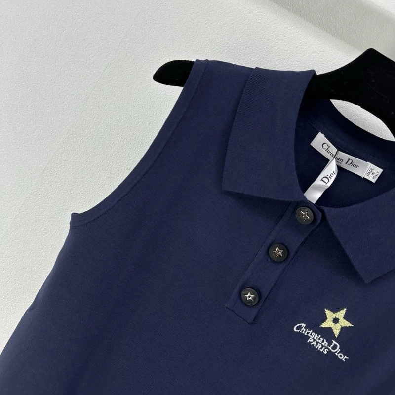 Low-cost Christian Dior Vest