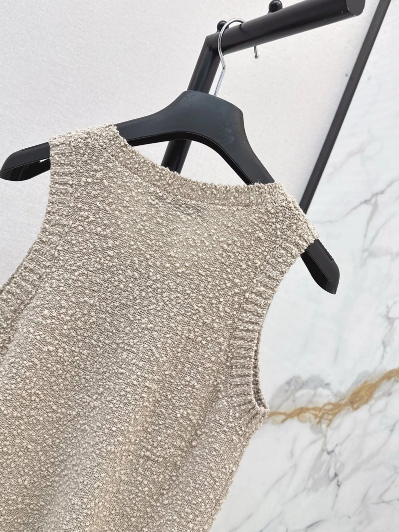 Low-cost Christian Dior Vest