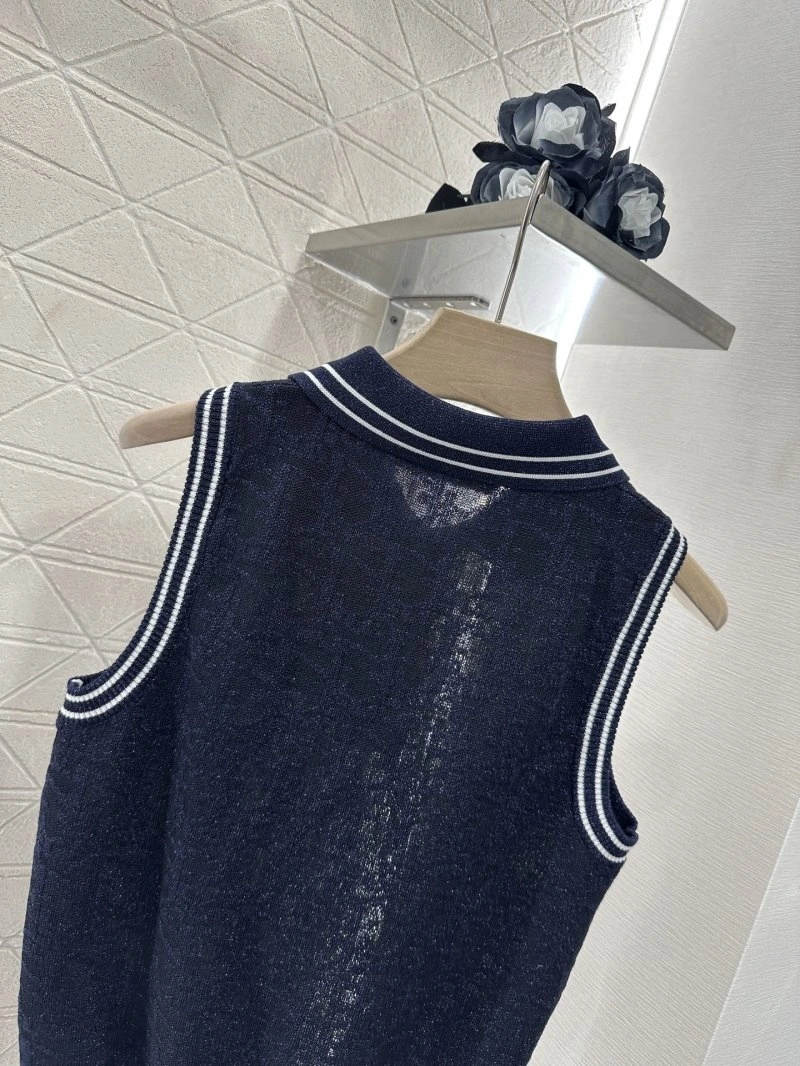 Value-priced Christian Dior Vest