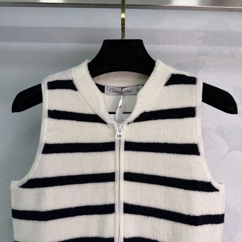 Low-cost Christian Dior Vest