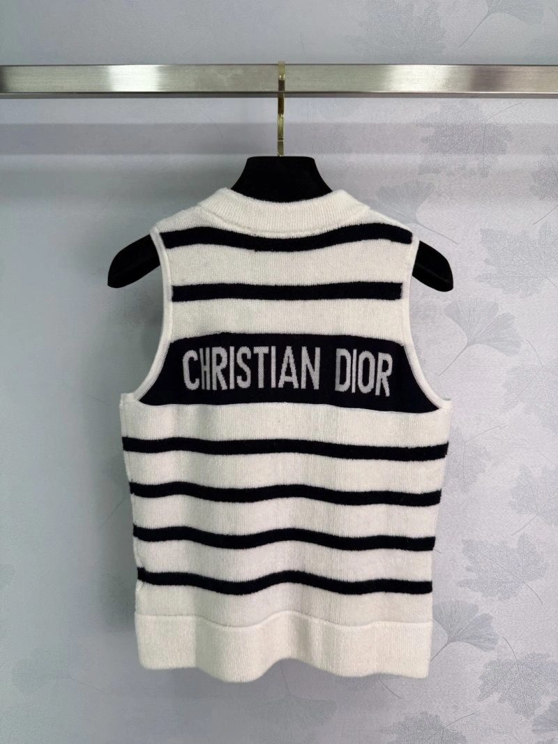 Low-cost Christian Dior Vest