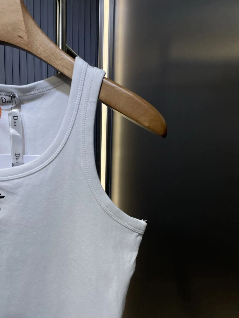 Low-cost Christian Dior Vest