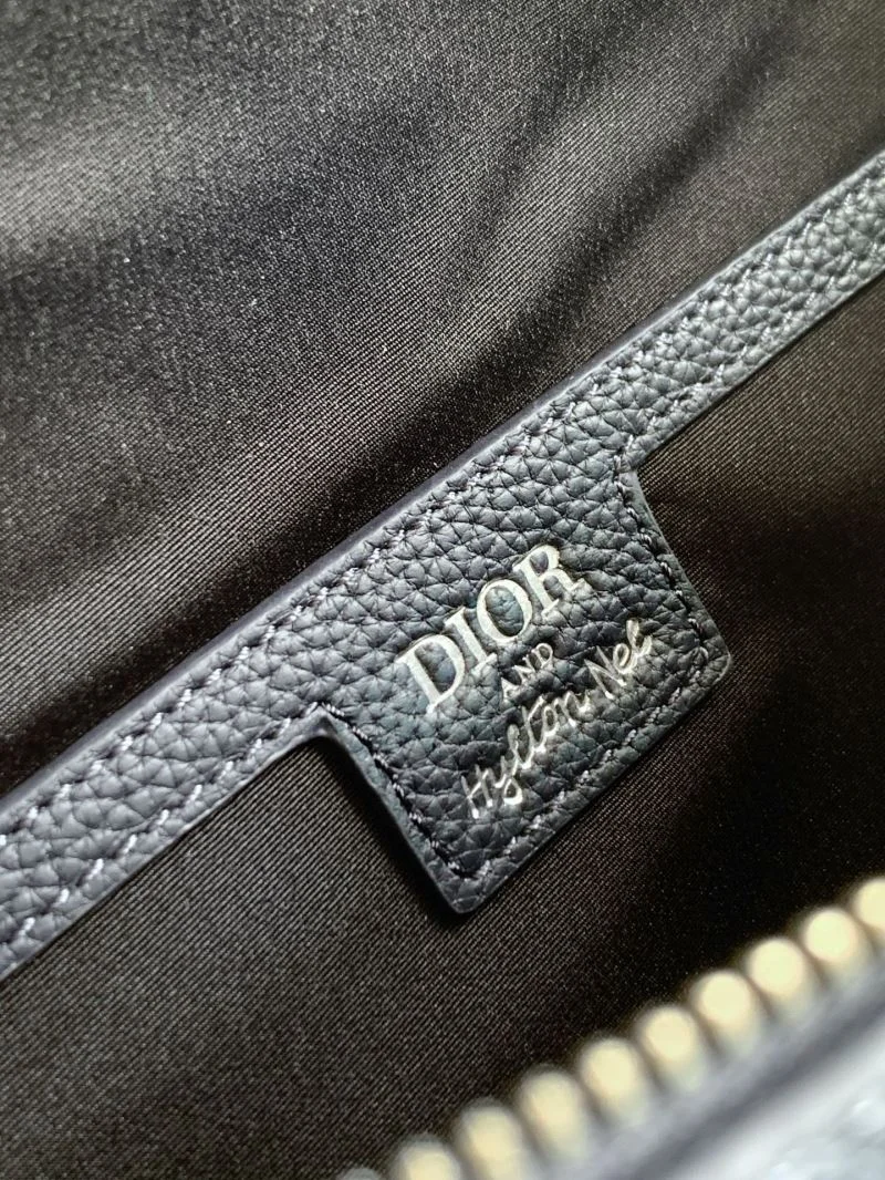 Accurate model Christian Dior Waist Chest Packs