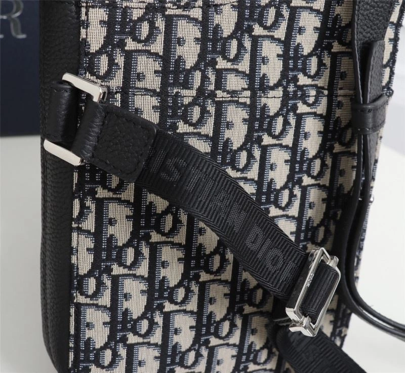 Value-priced Christian Dior Waist Chest Packs