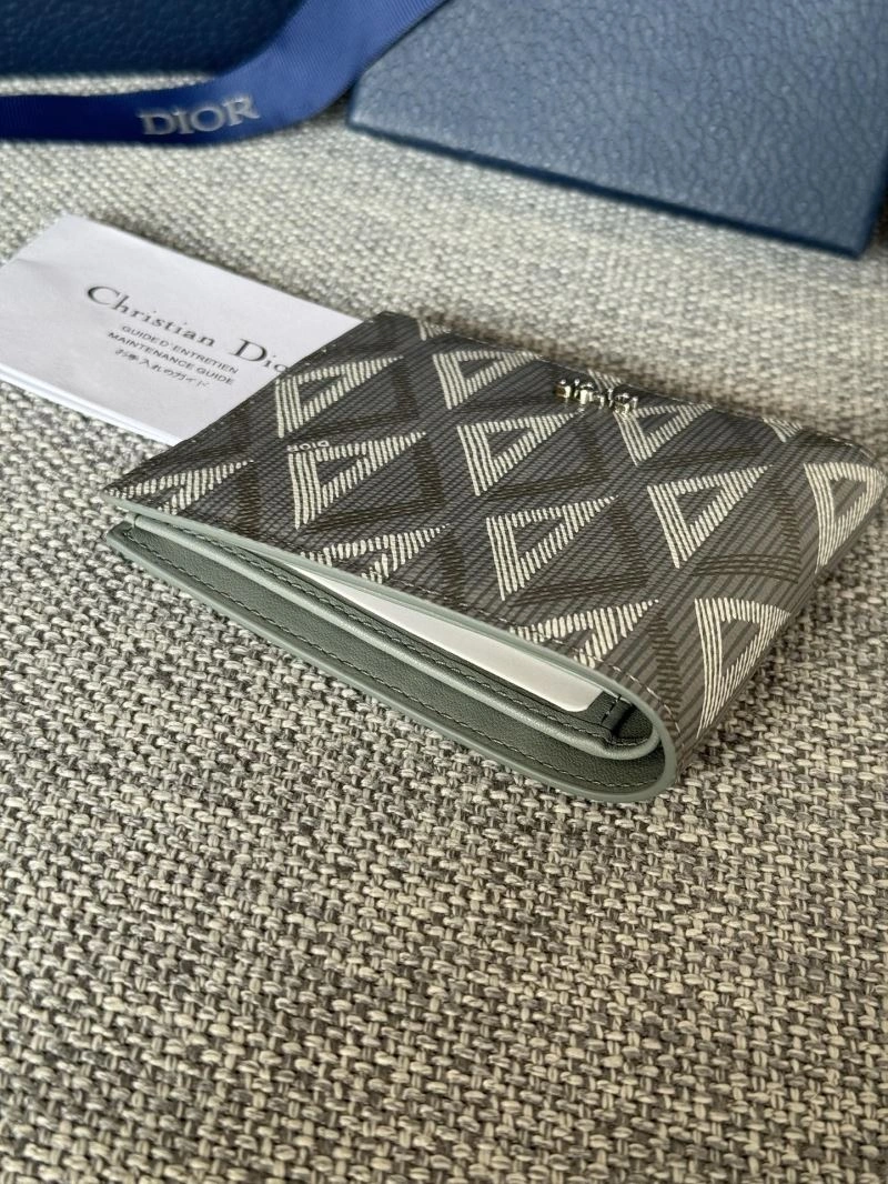 Inexpensive Christian Dior Wallet