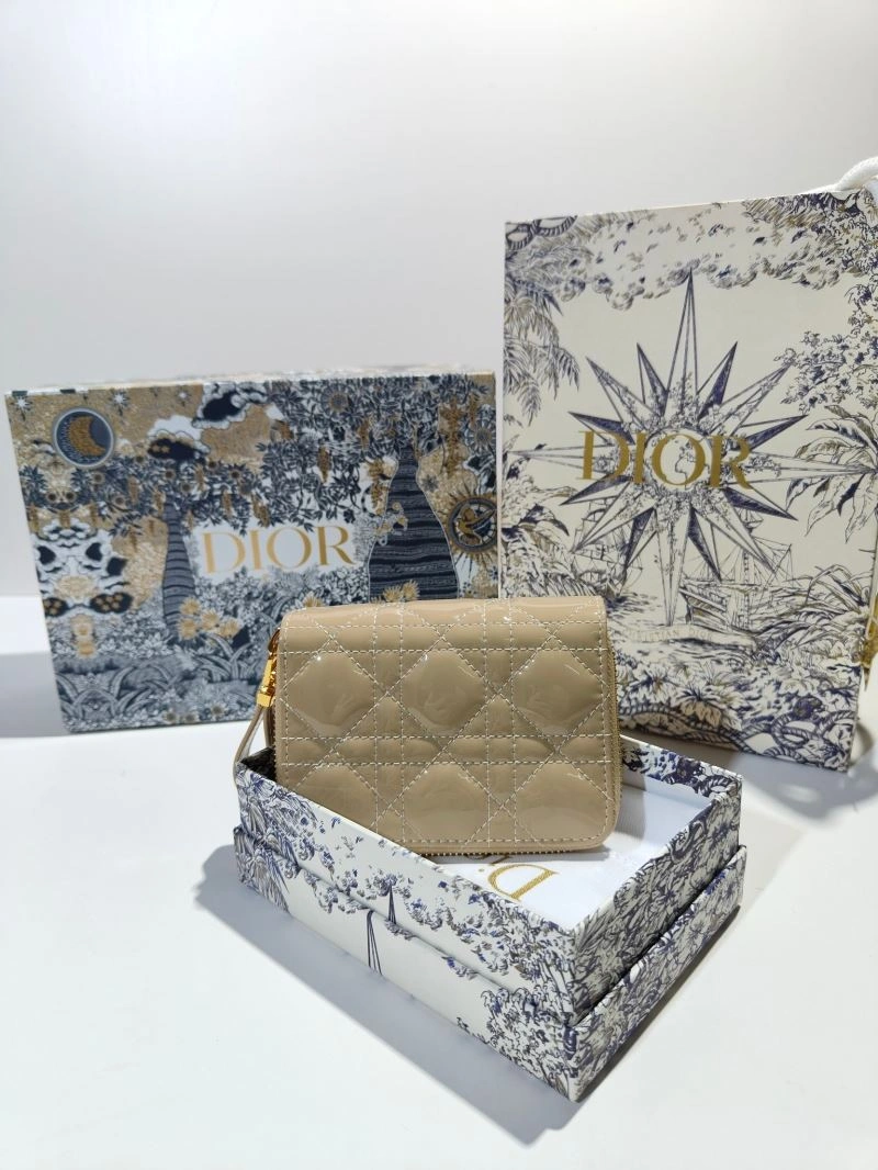 Brand-authenticated Christian Dior Wallet