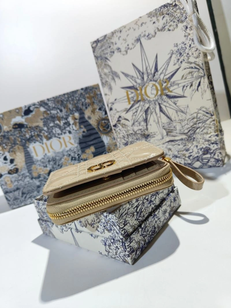 Brand-authenticated Christian Dior Wallet