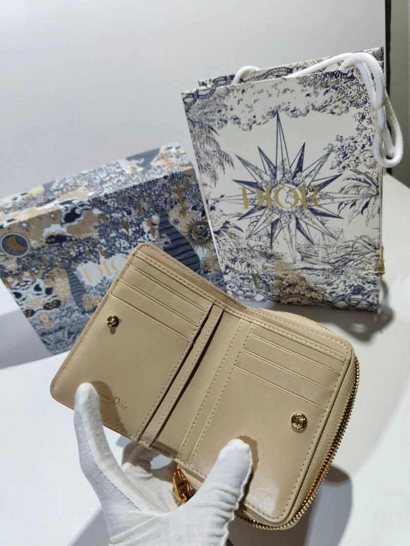 Brand-authenticated Christian Dior Wallet