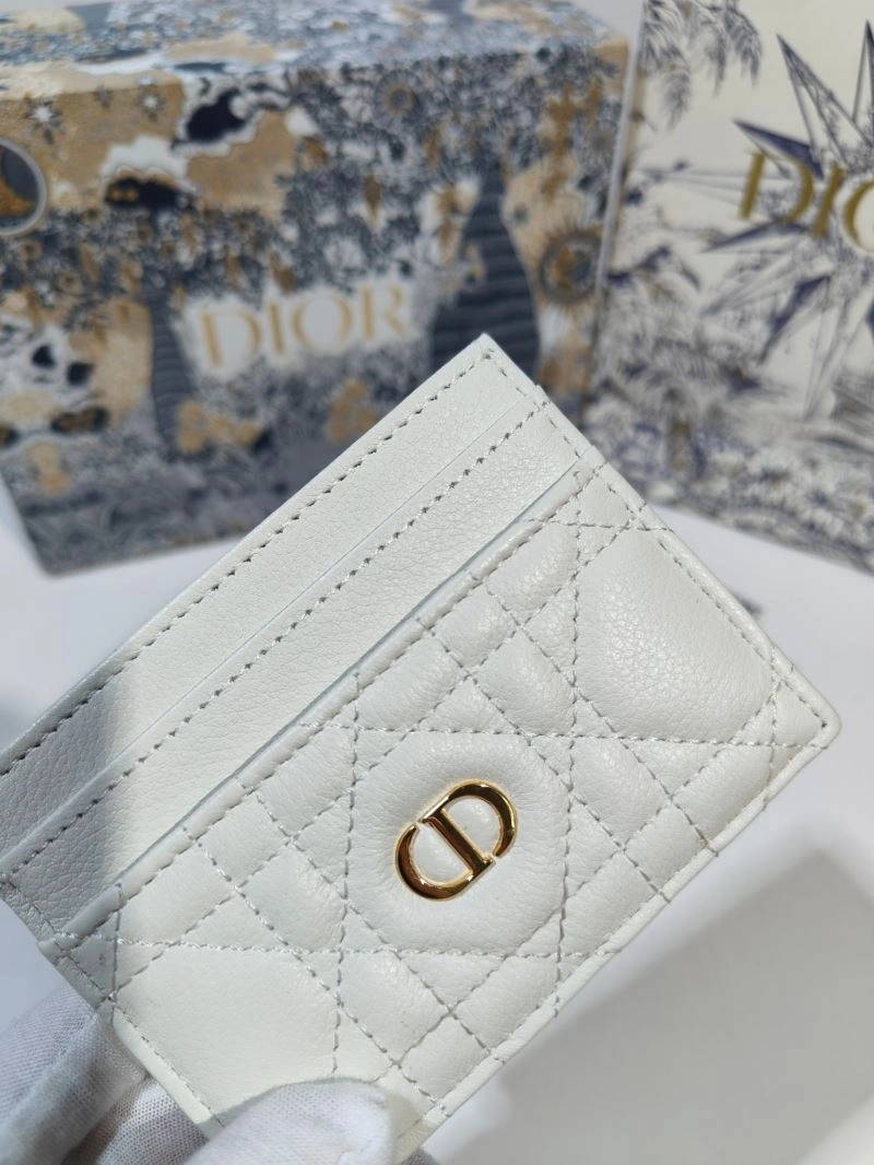 Accurate model Christian Dior Wallet
