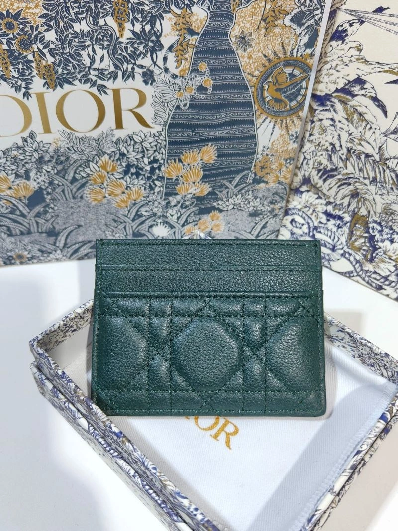 Accurate model Christian Dior Wallet