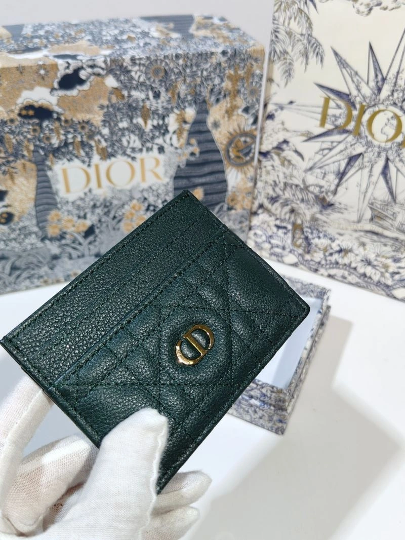 Accurate model Christian Dior Wallet