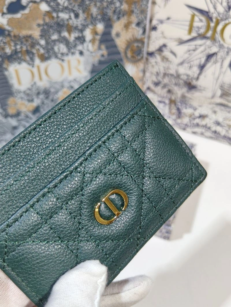 Accurate model Christian Dior Wallet