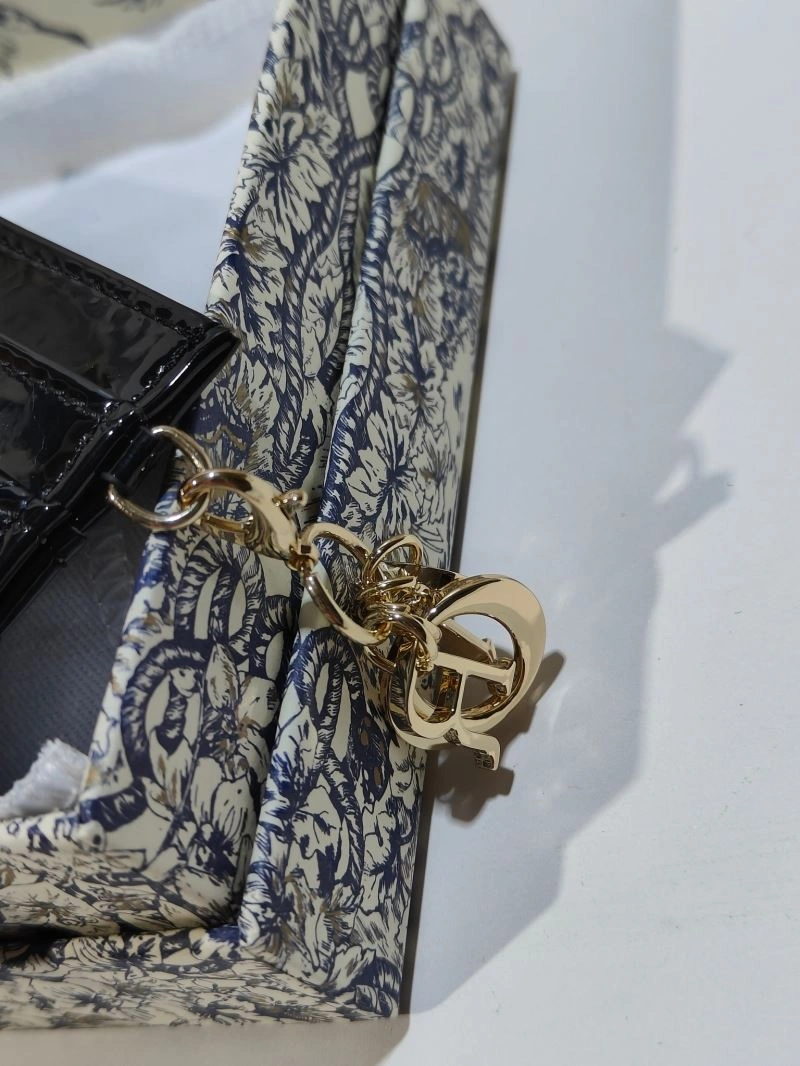 1:1 copy Christian Dior Wallet
