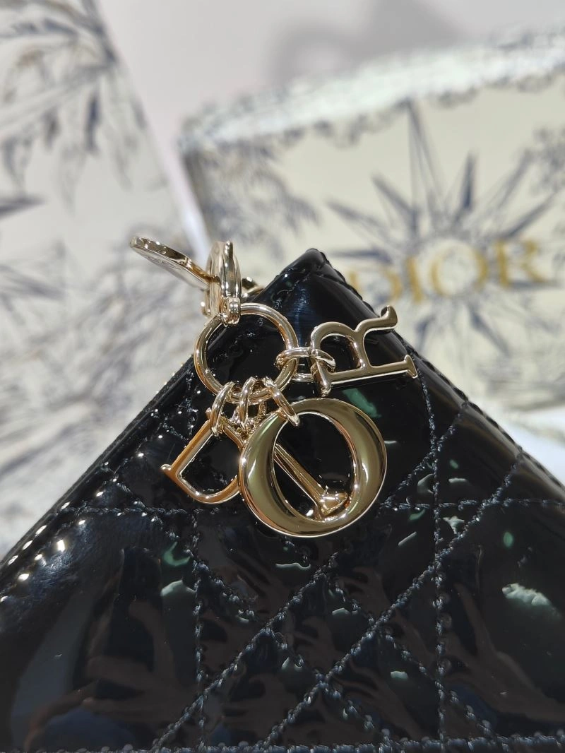 Cut-rate Christian Dior Wallet