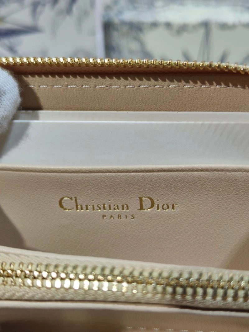 Brand-authenticated Christian Dior Wallet