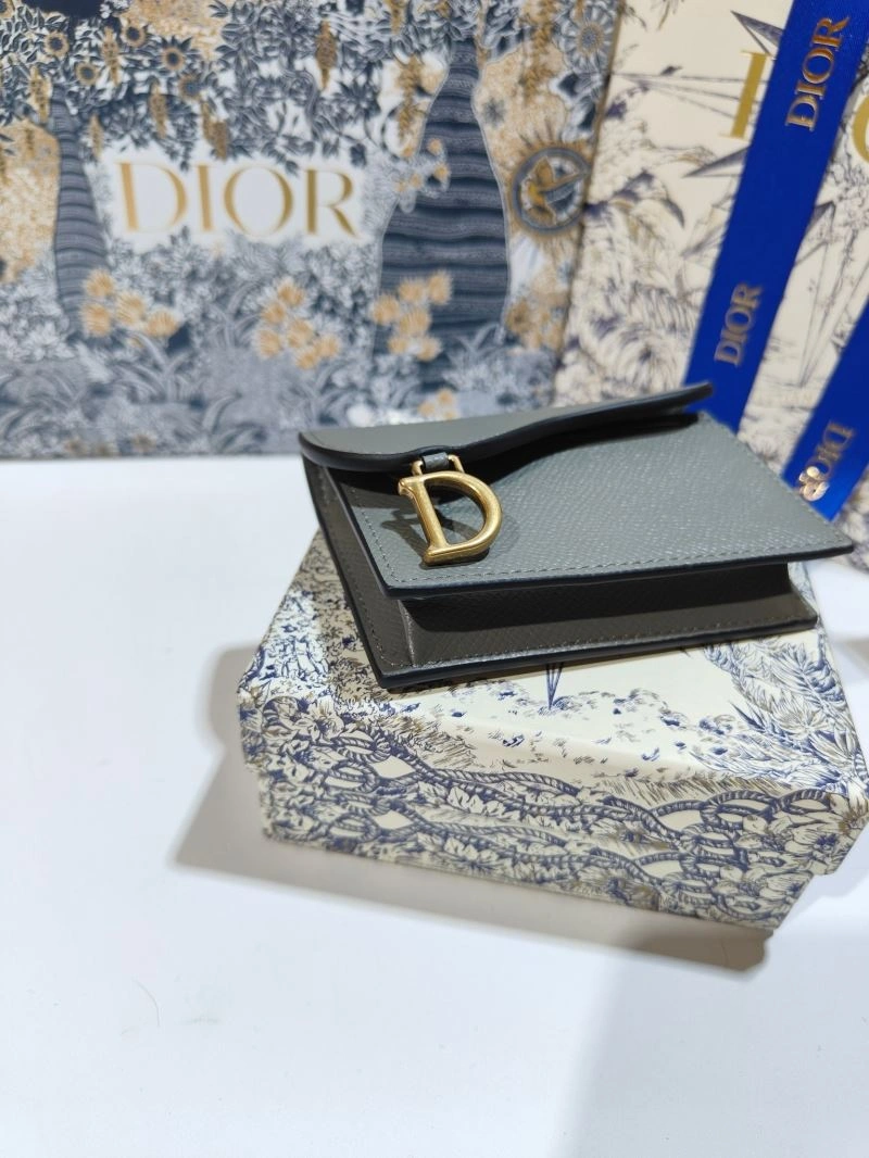 Low-cost Christian Dior Wallet