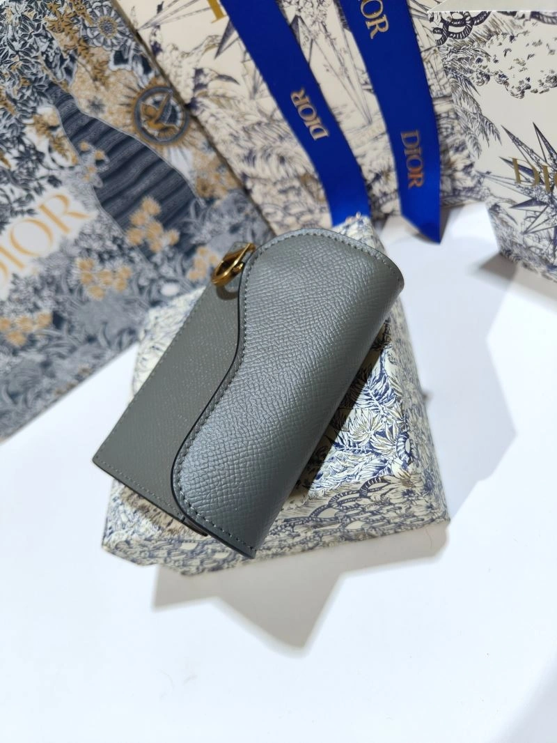 Low-cost Christian Dior Wallet