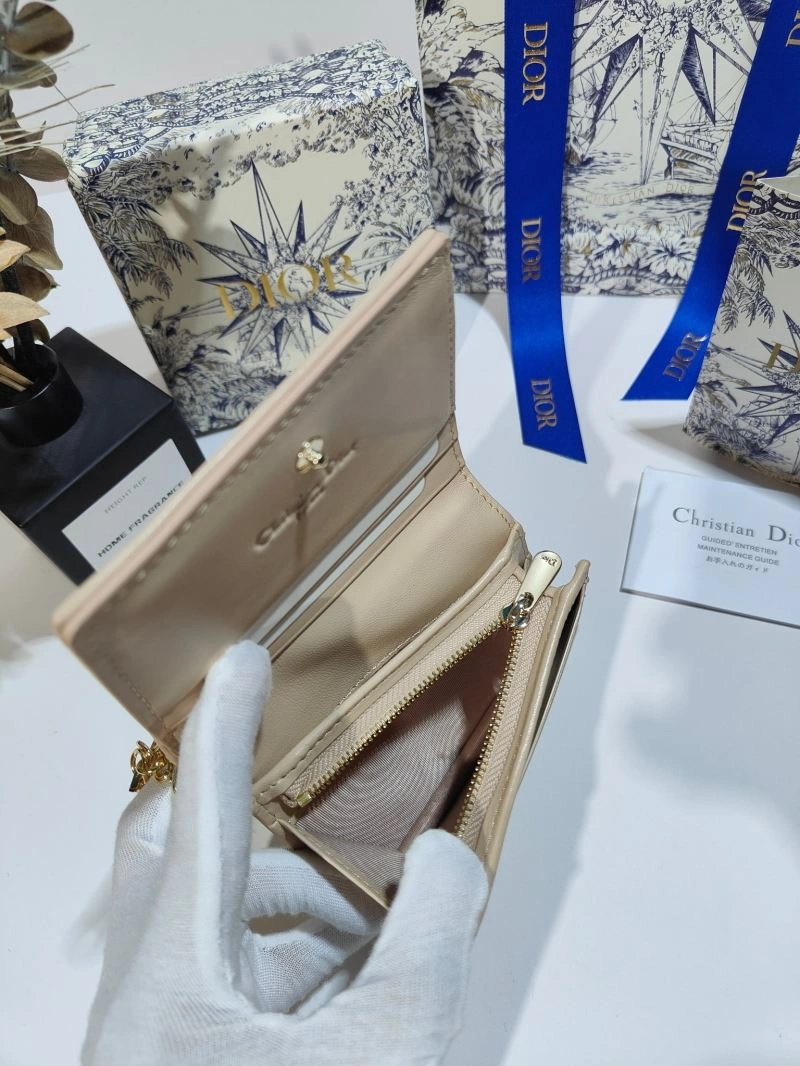 Bargain Christian Dior Wallet