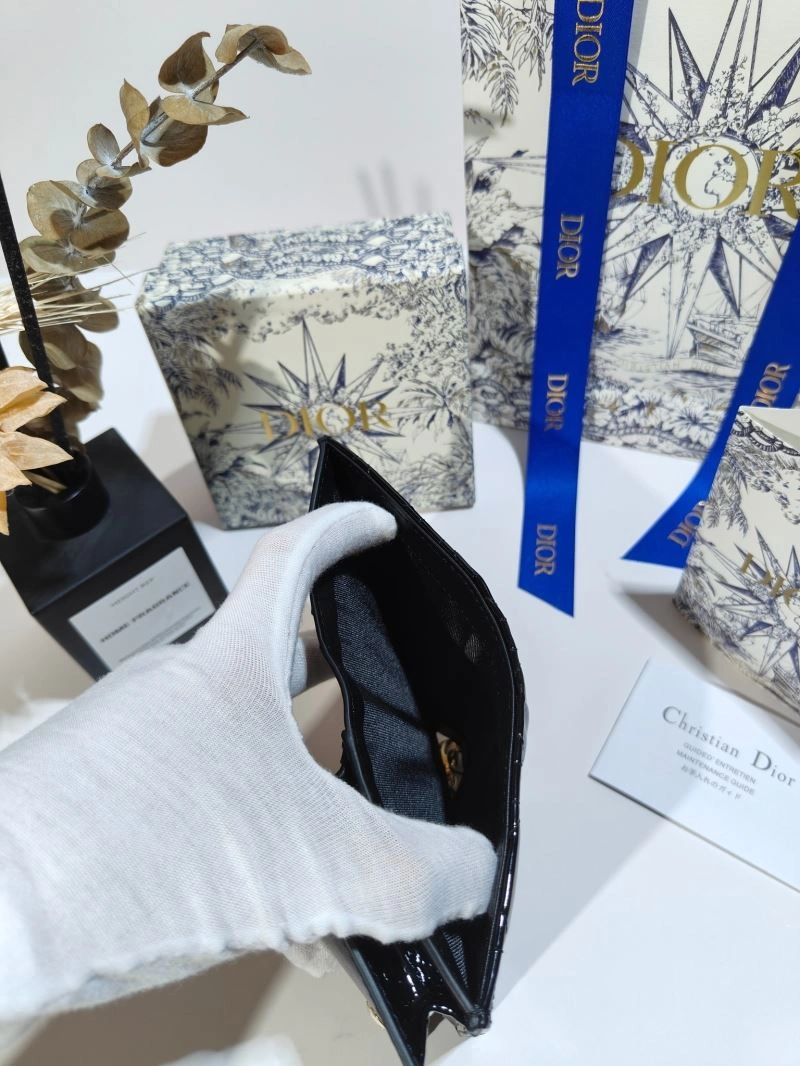 Cut-rate Christian Dior Wallet