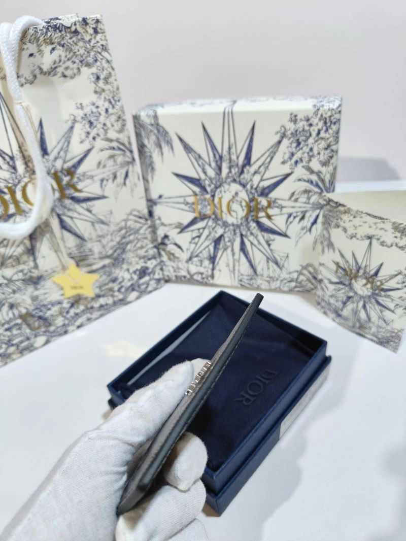 Discounted Christian Dior Wallet