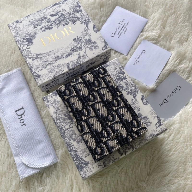 Reasonably priced Christian Dior Wallet