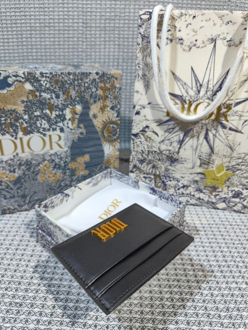 Indistinguishable Christian Dior Wallet