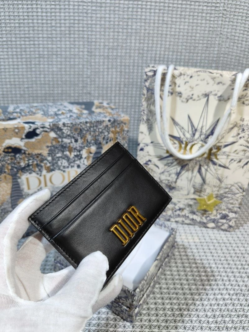 Indistinguishable Christian Dior Wallet