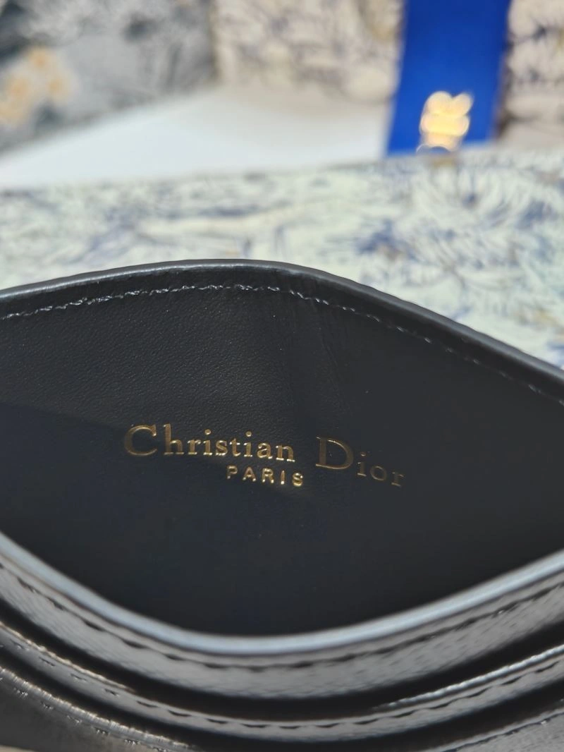 Accurate model Christian Dior Wallet