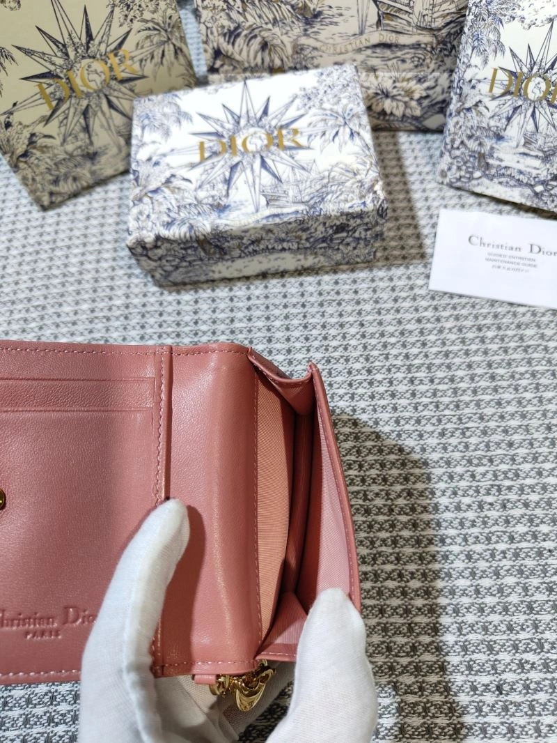 Indistinguishable Christian Dior Wallet