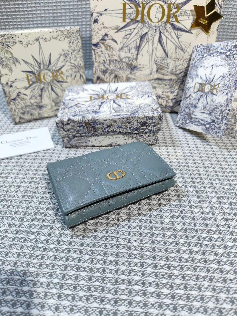 Indistinguishable Christian Dior Wallet