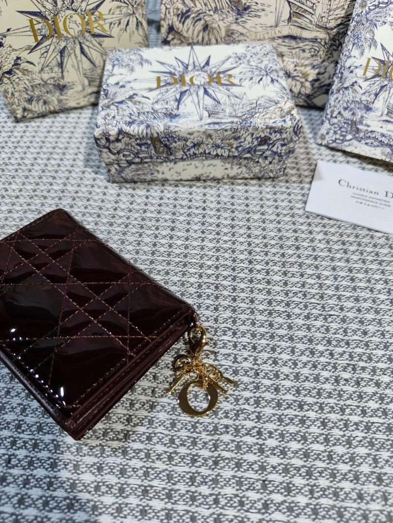Accurate model Christian Dior Wallet