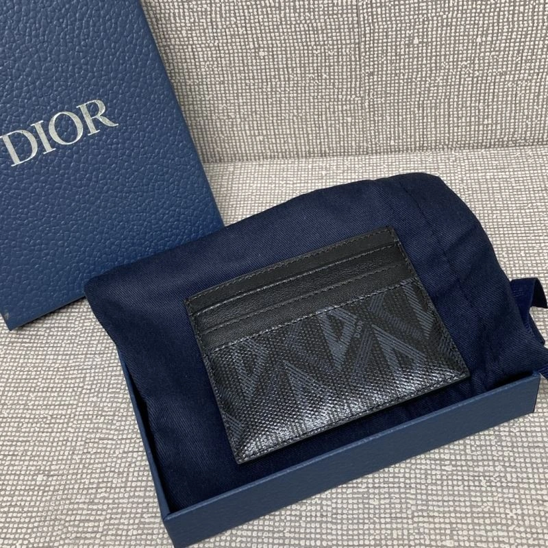 Indistinguishable Christian Dior Wallet