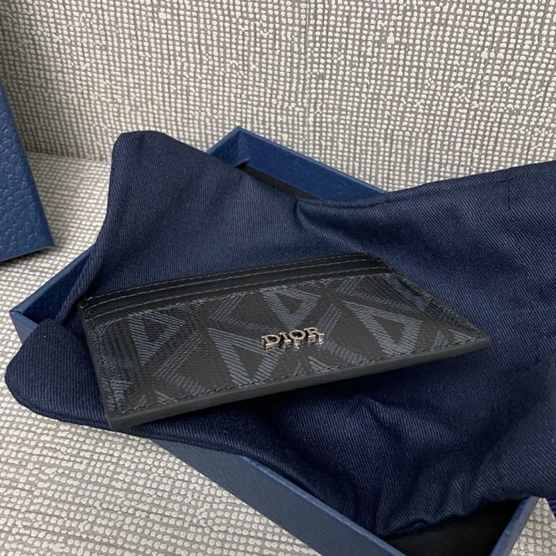 Indistinguishable Christian Dior Wallet