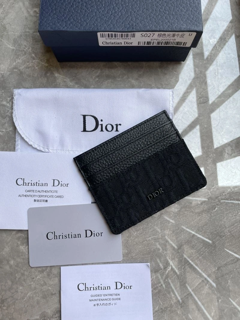 Indistinguishable Christian Dior Wallet