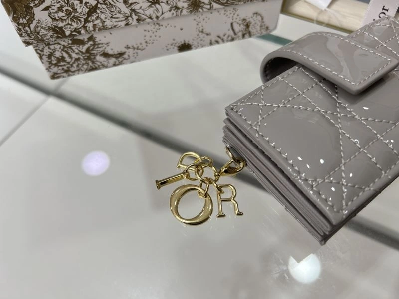 Legit Christian Dior Wallet