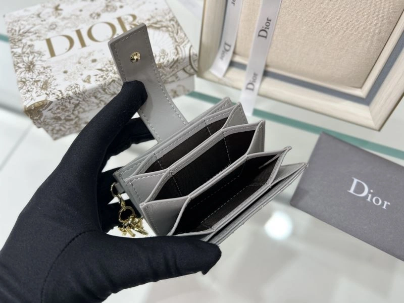 Legit Christian Dior Wallet