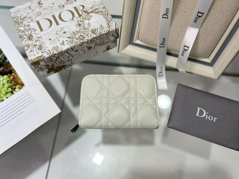 Discounted Christian Dior Wallet