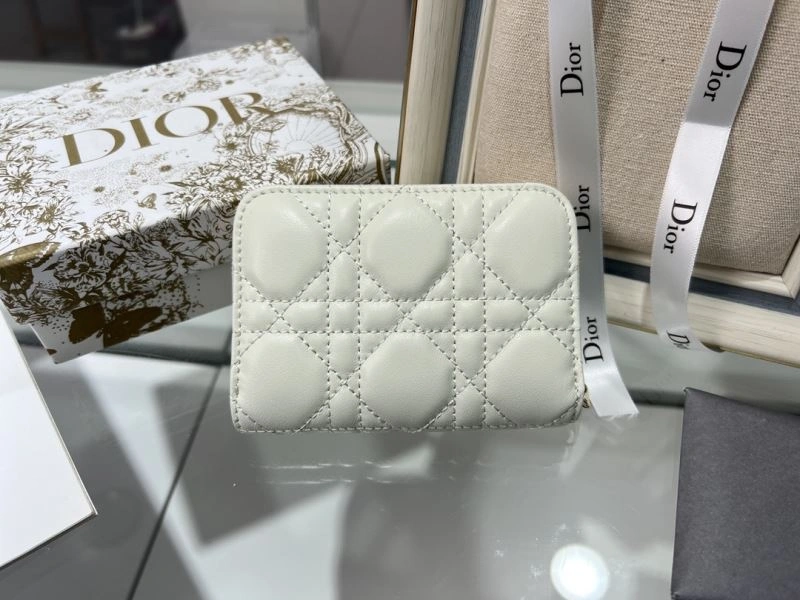 Discounted Christian Dior Wallet
