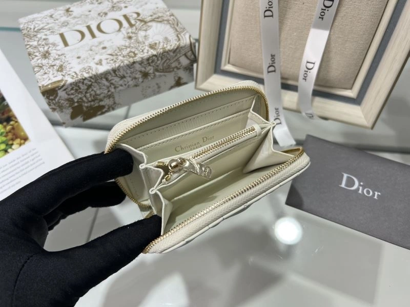 Discounted Christian Dior Wallet