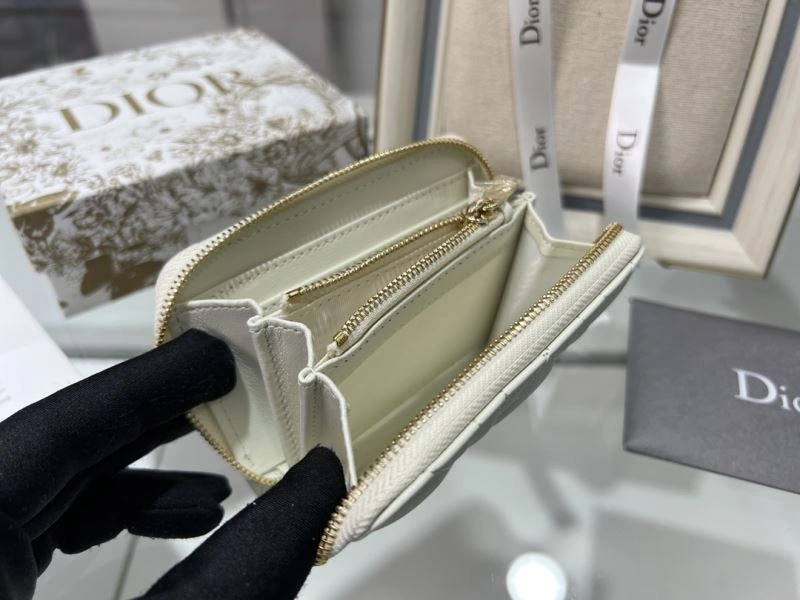 Discounted Christian Dior Wallet