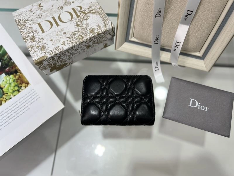 Discounted Christian Dior Wallet