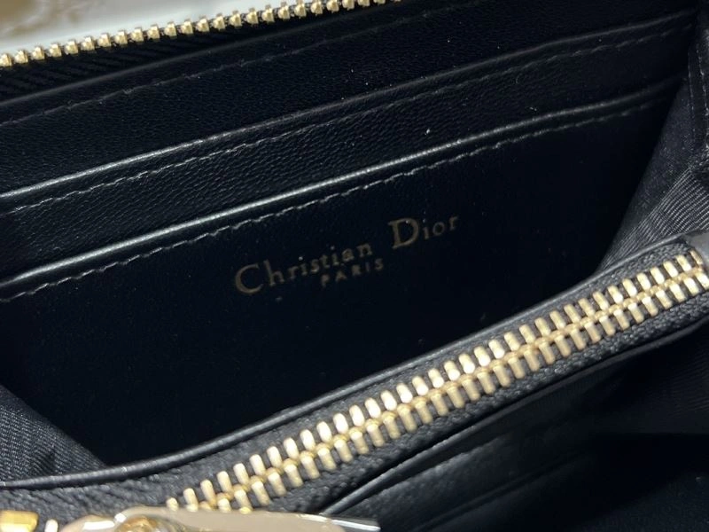 Discounted Christian Dior Wallet