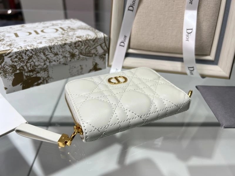 Discounted Christian Dior Wallet