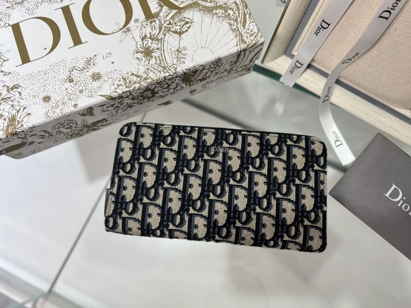 Economical Christian Dior Wallet