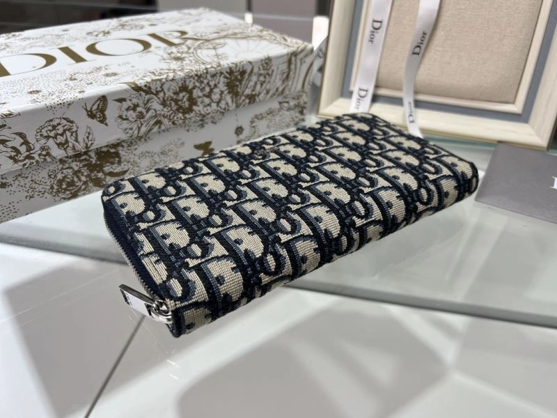 Economical Christian Dior Wallet