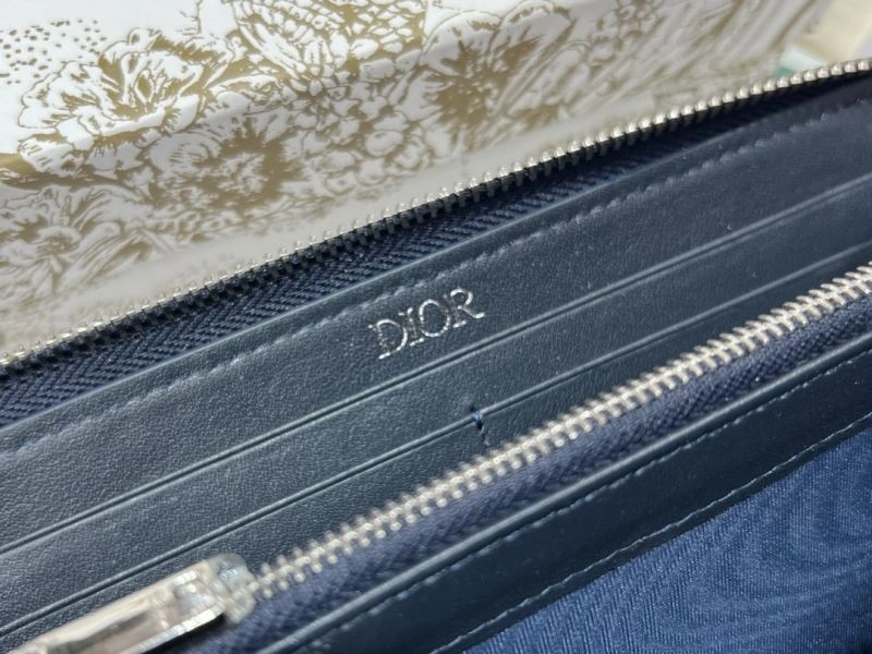 Economical Christian Dior Wallet
