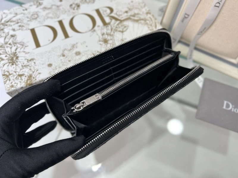 Economical Christian Dior Wallet