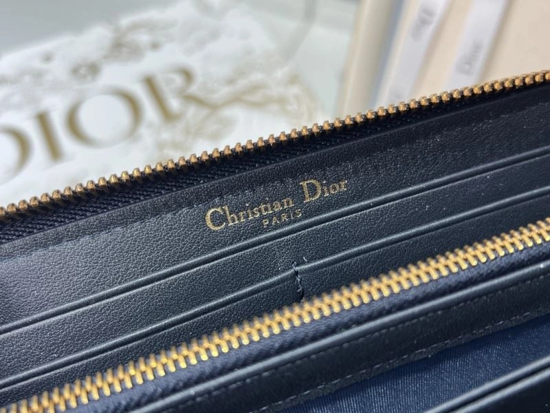 Top match Christian Dior Wallet