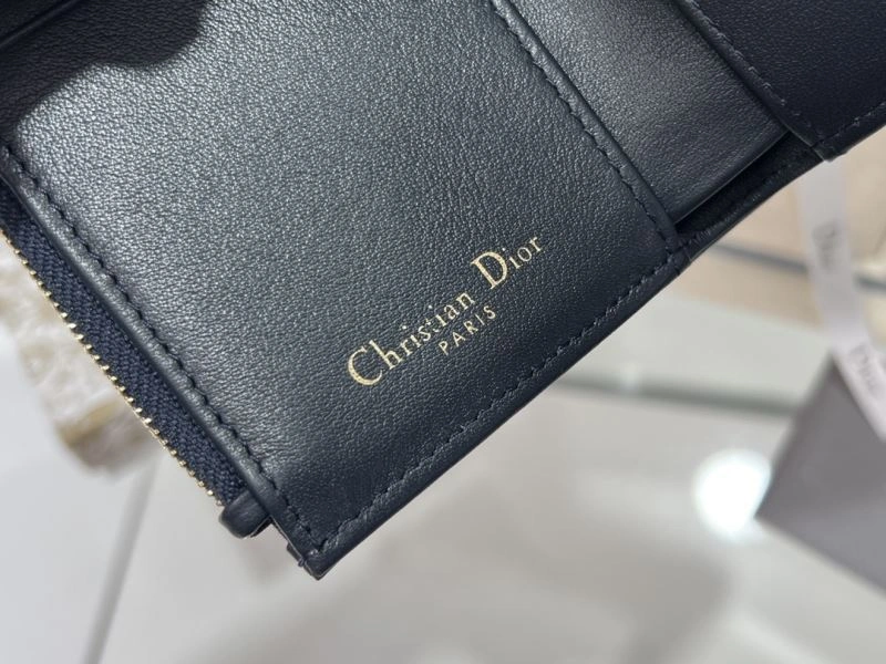 Cut-rate Christian Dior Wallet