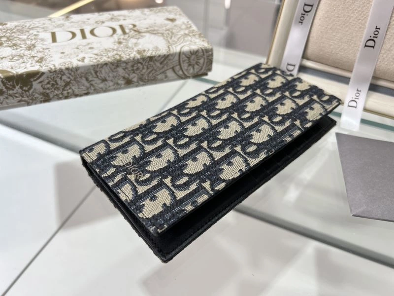 Cut-rate Christian Dior Wallet